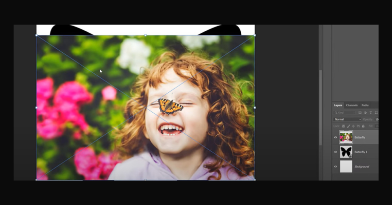 How To Use Clipping Masks in Photoshop